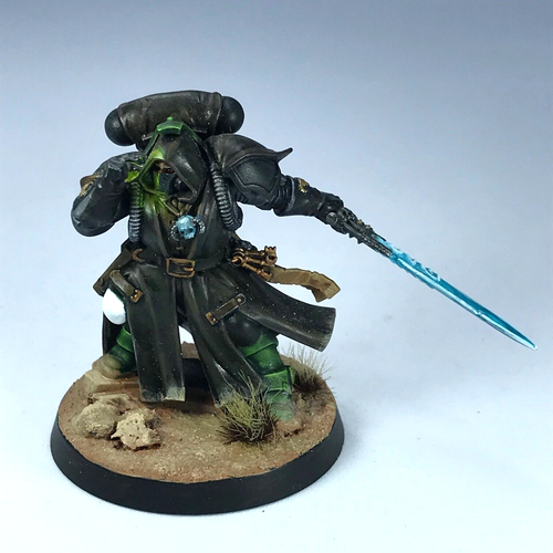 Salamanders Primaris Librarian in Phobos Armour - Warhammer 40K Painted ...