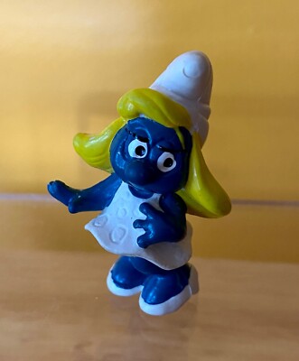Smurfs - 20034 - Smurfette Smurf Hand on Body Pose PVC Figure 1971 ...