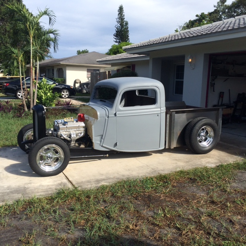 Bobber hot rod truck FRAME,rat rod no fenders,1935-46 Ford truck cabs ...