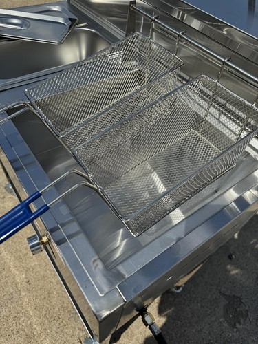 Deep Fryer Cart with 30 lb 3.5 Gallon Single Tank | 2 Fryer Baskets | 2 ...