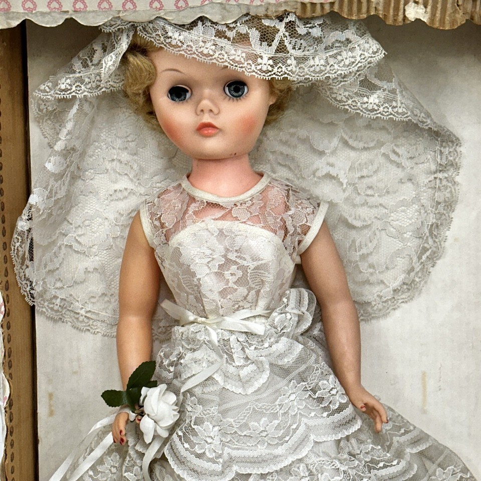Vintage 1950s Nasco 24” Bride Doll Blonde Hair Blue Sleep Eyes In ...