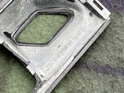 MERCEDES BENZ W126 Interior Front Left Door Handle Trim 1267660111 V8 ...