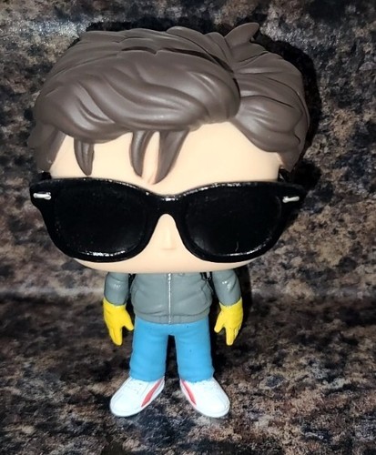 Strangers Things Steve Sunglasses & Bat #638 Vinyl Toy Vaulted Funko ...