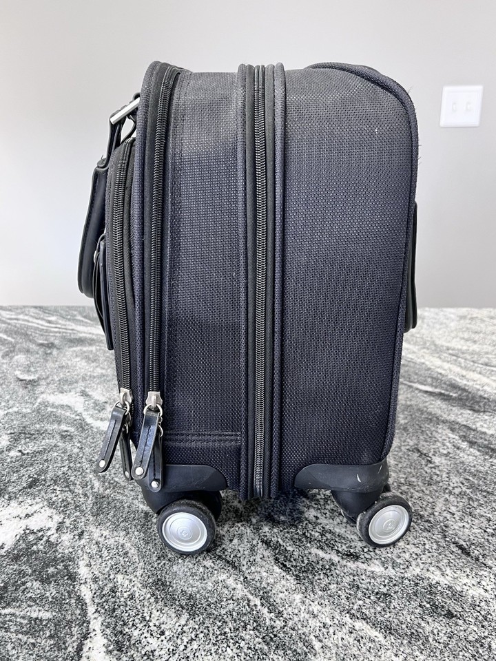 Samsonite Spinner Underseat Carry On Black Rolling Laptop Travel Bag ...