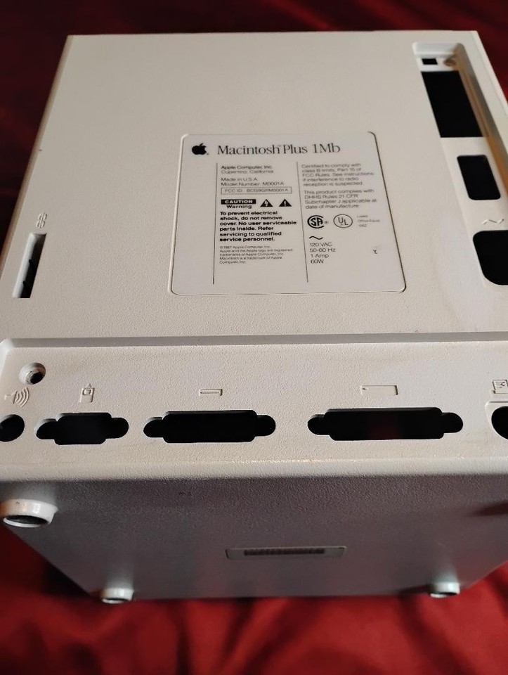 The Famous MacIntosh Signature Case, Including Steve Jobs and the MAC ...