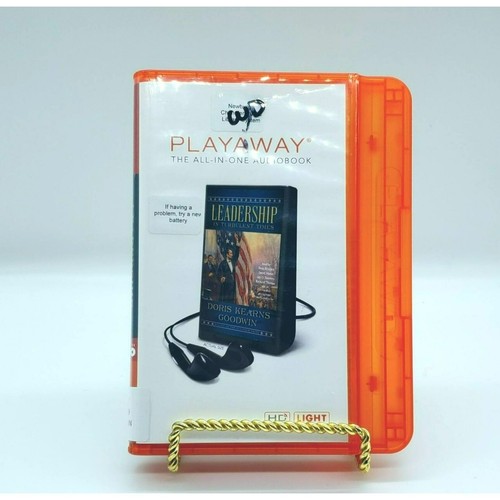 PLAYAWAY THE ALL IN ONE AUDIOBOOK EX-LIBRARY Leadership in Turbulent ...