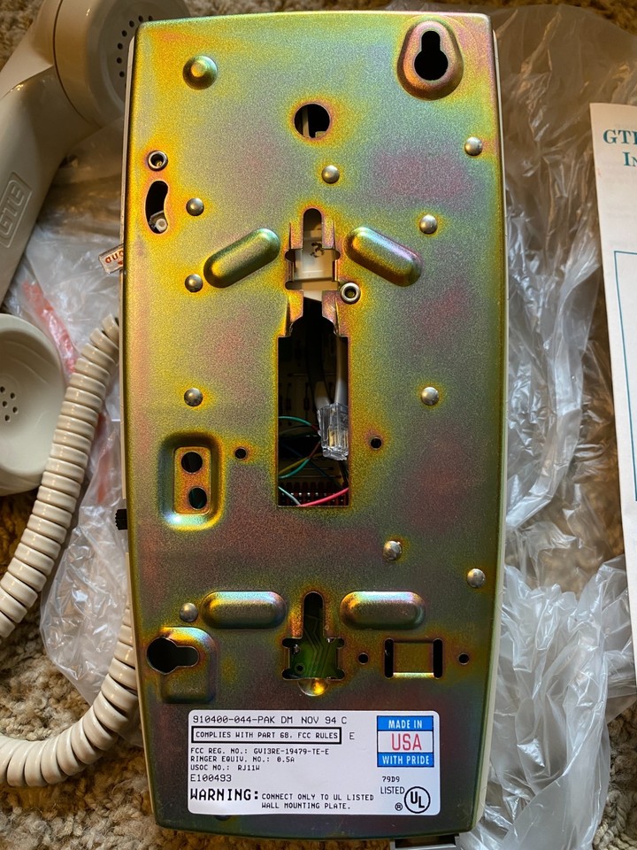 Vintage GTE 2554 Touch Button Wall Phone: Brand New/Unused in Original ...