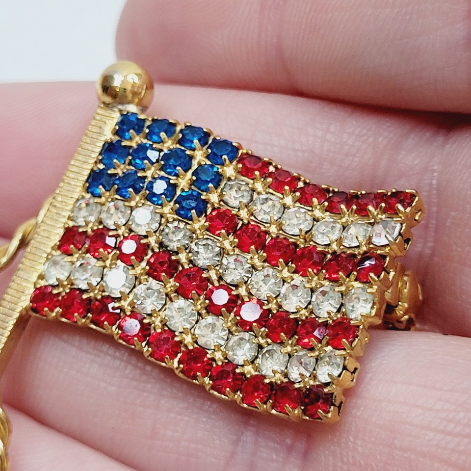 Vintage Rhinestone American Flag Brooch Pin Gold Tone Patriotic USA ...