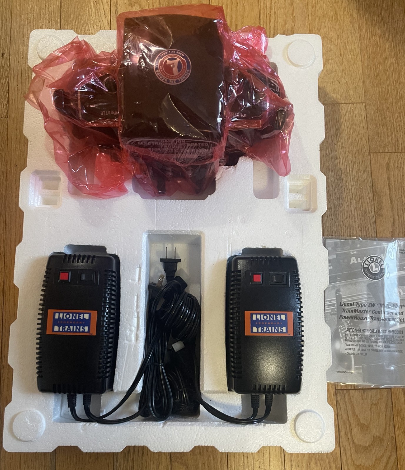 Lionel ZW Multi-Watt Transformer Includes 2 180 Watt Transformers 6 ...