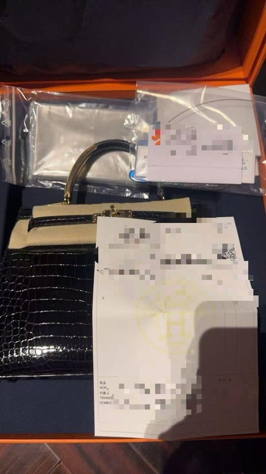 HERMES EXCEPTIONAL & RARE SHINY BLACK POROSUS CROCODILE KELLY MIDAS 25 ...
