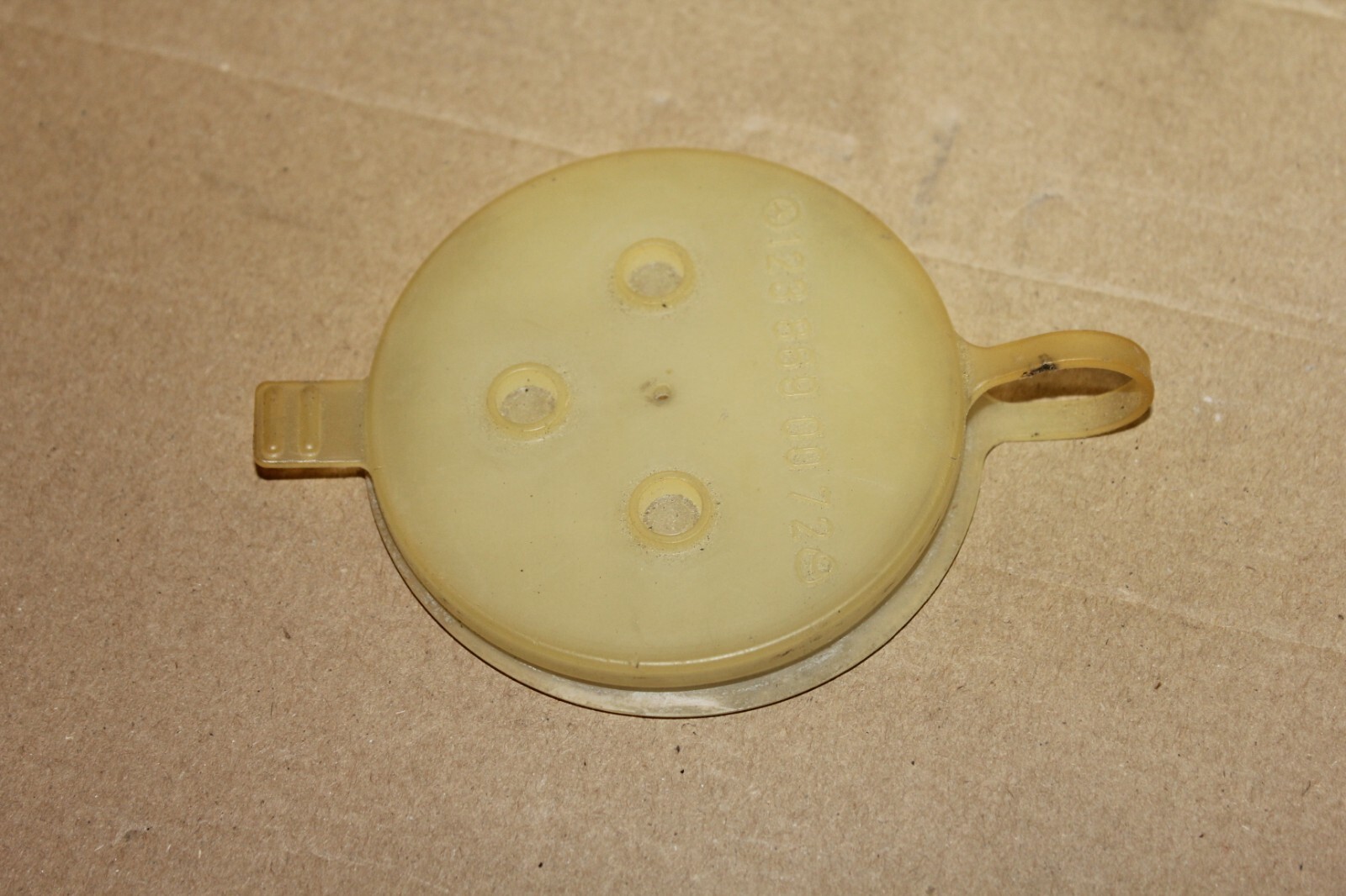 GENUINE MERCEDES-BENZ MB W123 W126 201 WINDSHIELD WASHER FLUID ...