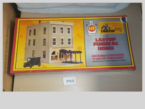 AHM 15707 HO Scale Lastop Funeral Home Building Unassembled Kit | eBay