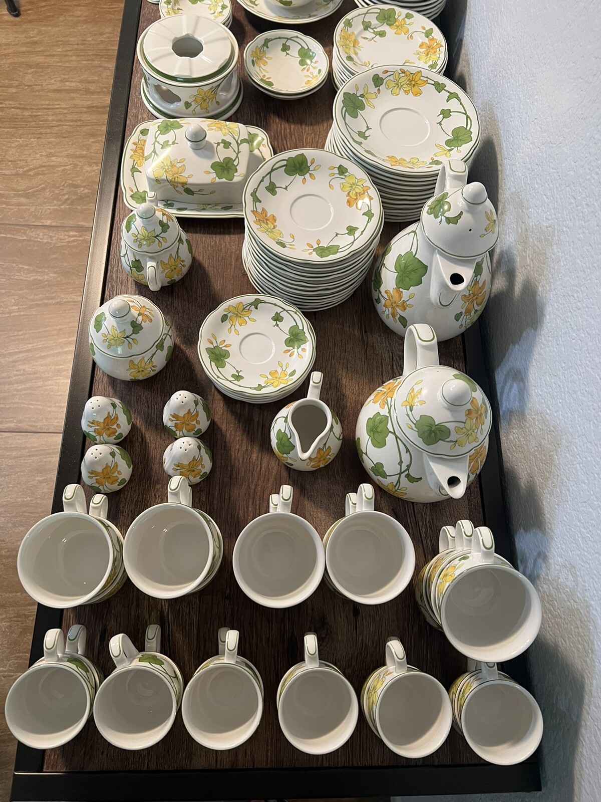 Villeroy & Boch VTG Geranium Pattern Dinnerware Set 124 Piece Grouping ...