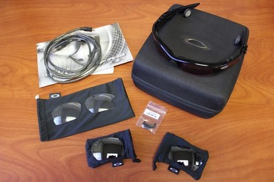 Oakley Thump Pro MP3 Polished Black Grey 512 MB Music Player W/ Case & 3 Lenses | eBay