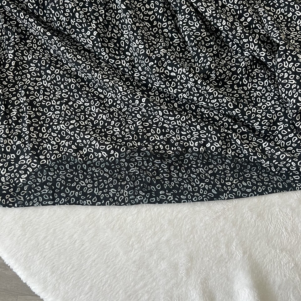 Vintage Clues Collection 1940's Style Black And White Dress Shoulder ...