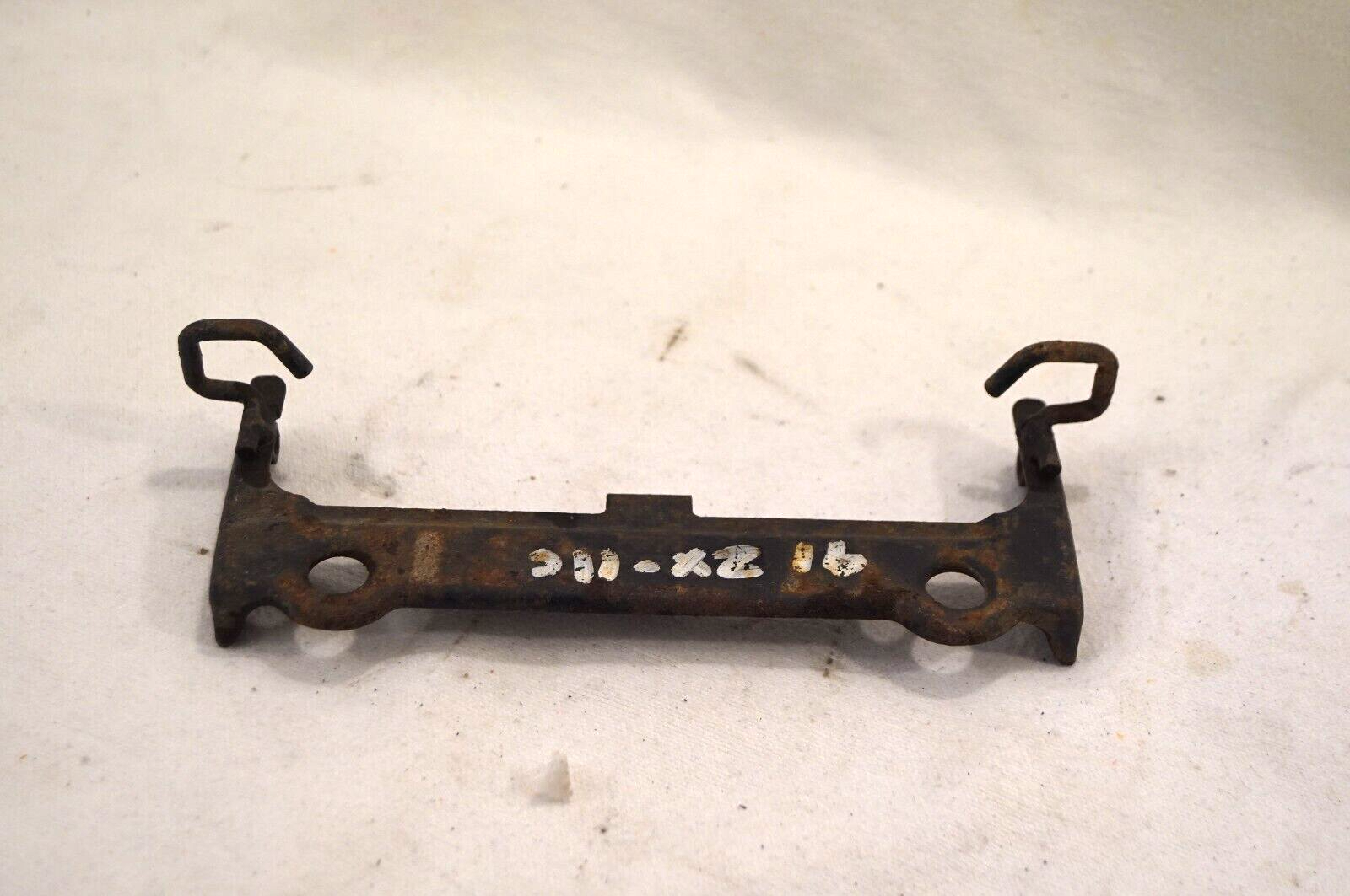 91 Kawasaki Ninja ZX11 C Rear Seat Mount Bracket OEM 32046-1344 | eBay