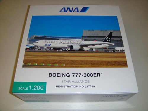 1/200 Hogan ANA Official Boeing 777-300ER "Star Alliance" JA731A ...