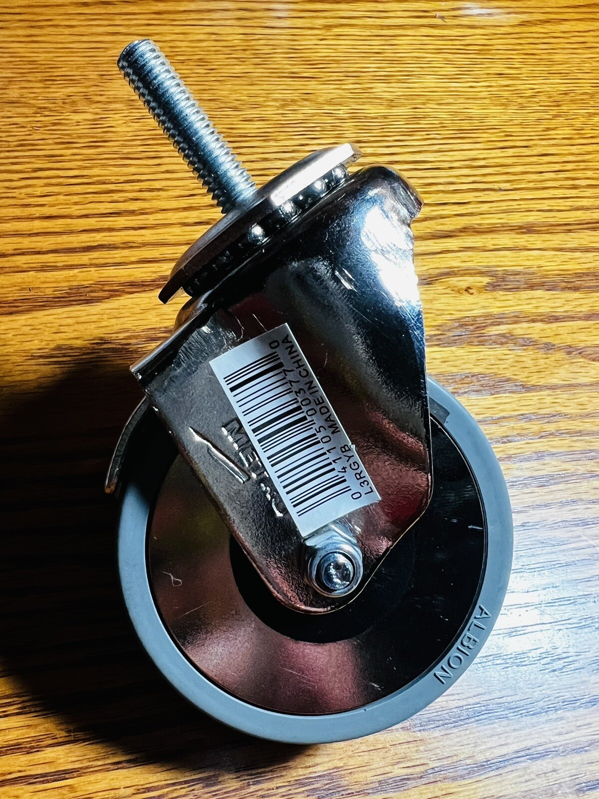 Pack of 1 - Intermetro L3RGYB Nickel Plated 3" Swivel Rubber Caster ...