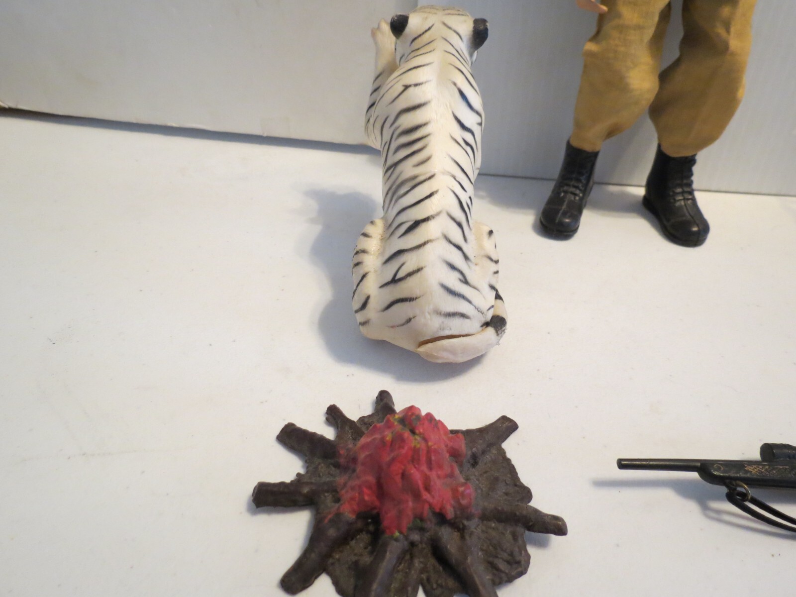 Vintage GI Joe "White Tiger Hunt" W/12" Red Haired Figure - Nice | eBay