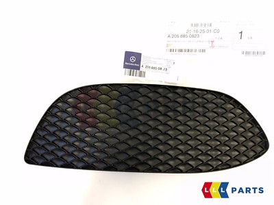 NEW GENUINE MERCEDES BENZ MB C W205 AVANTGARDE FRONT BUMPER LOWER GRILL ...