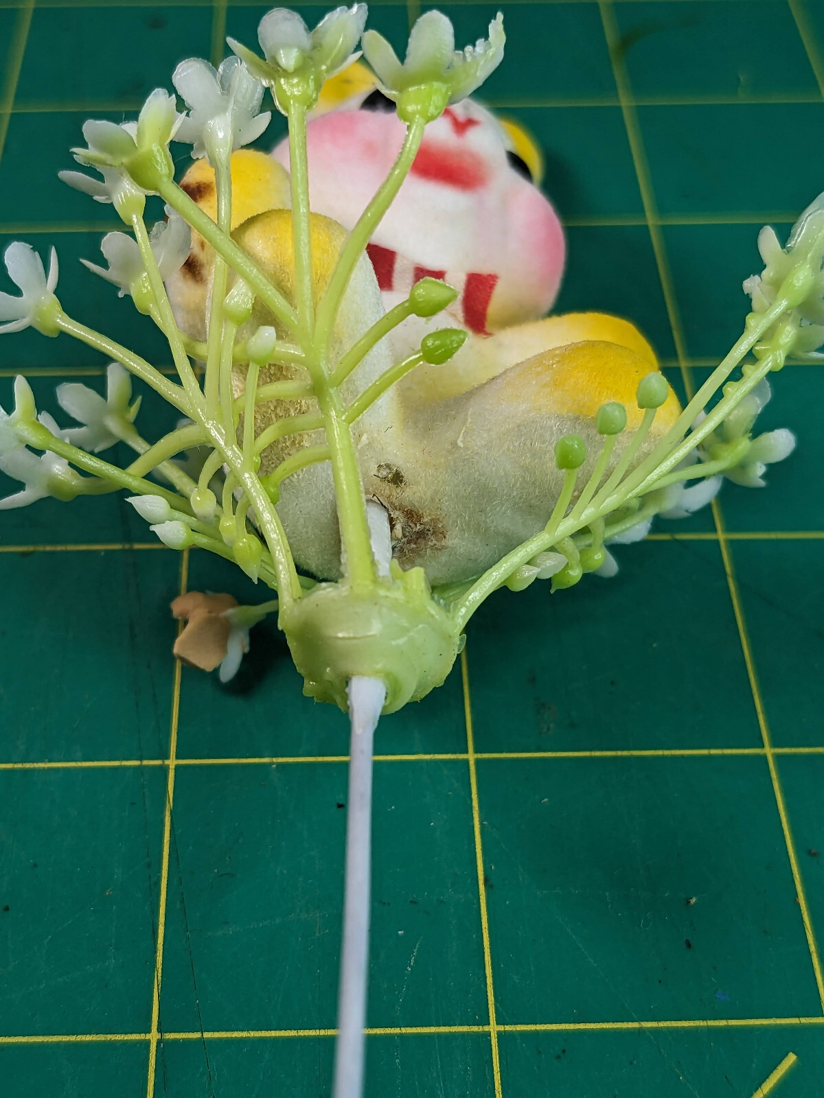 VTG; Flocked Rabbit Stick Pin Pastel Bunny Flower S# - Gem