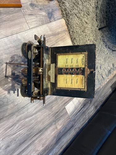 Vintage cincinnati clocking in machine time card reader No 5 mechanism ...