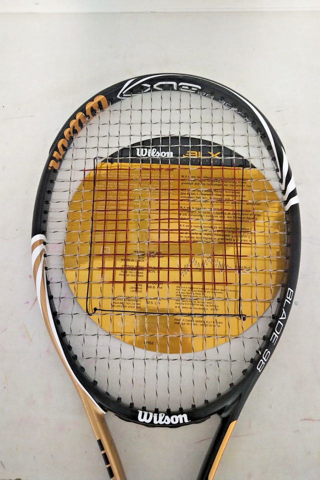 Wilson BLADE 98 BLX 304 Gr 4 1/8 18x20 | eBay