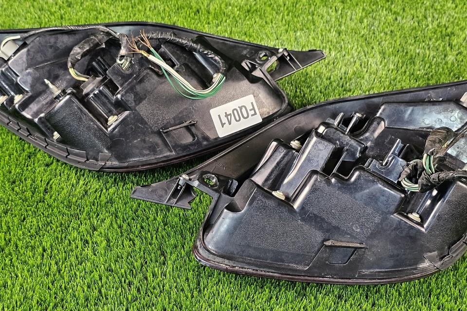 Lexus sc430 2006-2010 Tail lights complete Set assembly Oem used | eBay