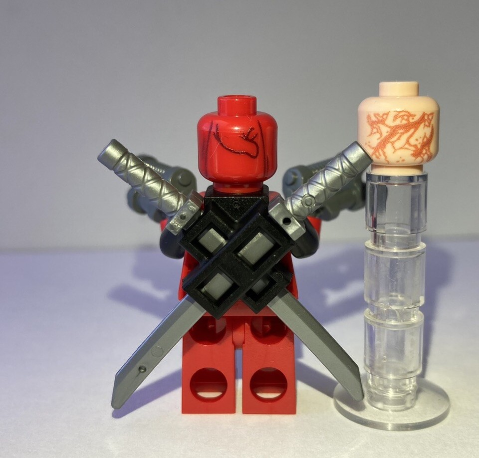 *NEW* 100% LEGO Deadpool Minifigure Movie Burnt Head | eBay