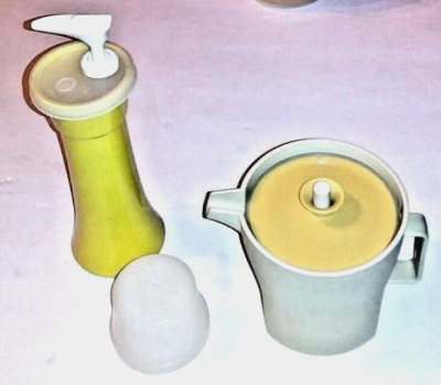 Tupperware Creamer and Mustard Pump Dispenser Almond Harvest Gold ...