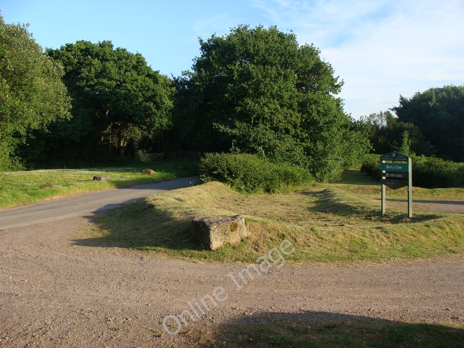 Photo 12x8 Wern y Cwm car park, Kilgwrrwg Common Bullyhole Bottom c2010 ...
