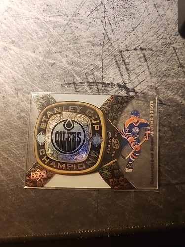 HOCKEY CARD LOT WITH ROOKIES, PATCHES, DICUTS, AND MORE!!! | eBay