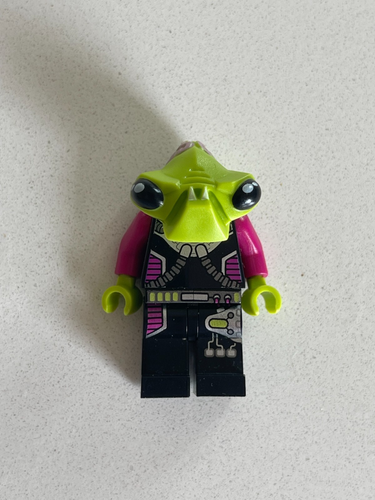 Alien Pilot | LEGO Alien Conquest Minifigures | eBay