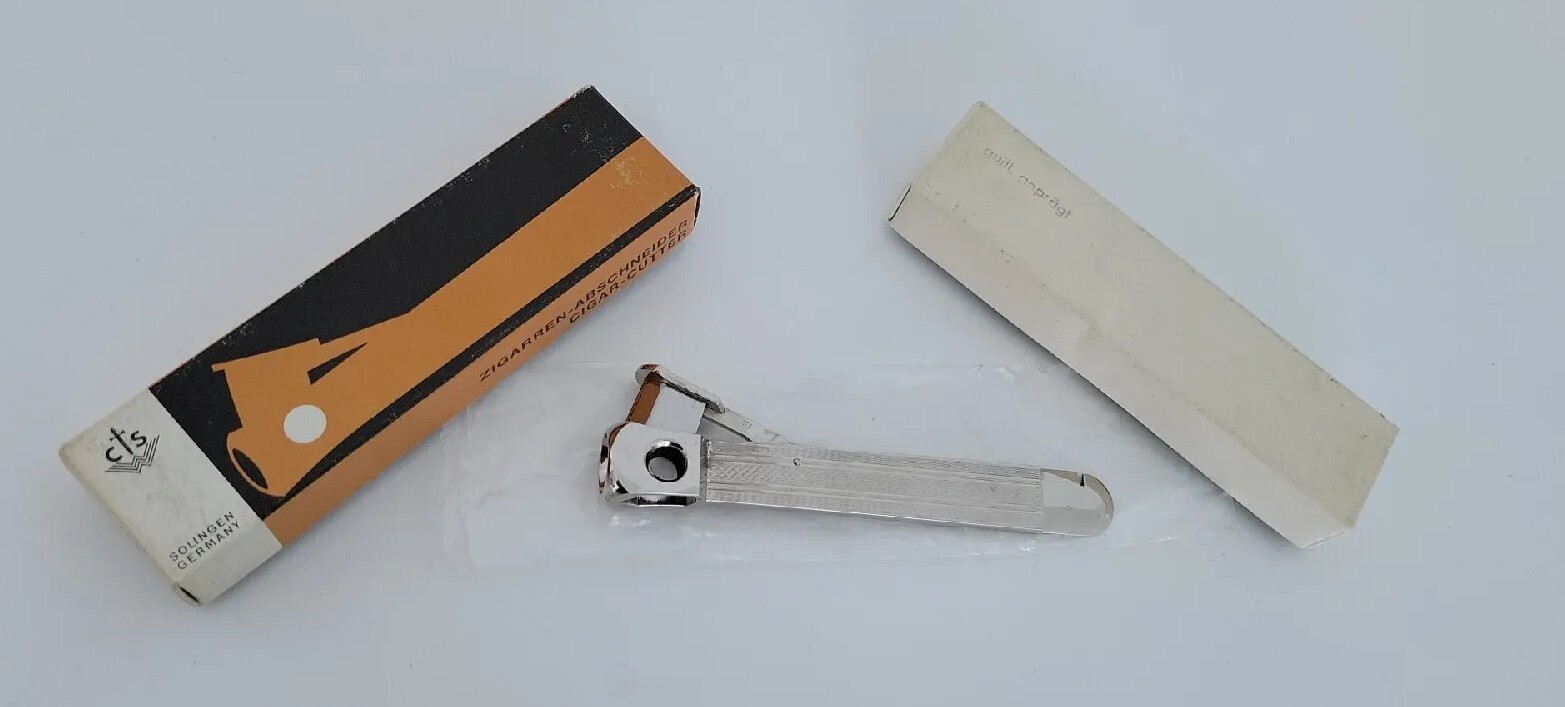 NOS Old CWS GERMANY Solingen Zigarren-Abschneider Cigar V Cutter Box ...