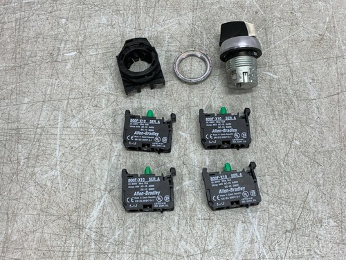 Allen-Bradley 800FM-SM32 3-Position Switch + 4x 800F-X10 1 N.O.Contact ...