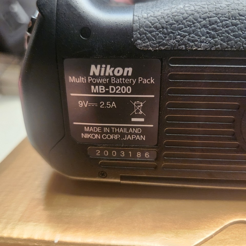 Nikon D200 Digital SLR Camera - Nikon lens and Motordrive included. | eBay