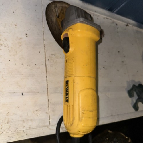 DEWALT DW818 4-1/2-Inch Small Angle Grinder Tested Works - FAST ...