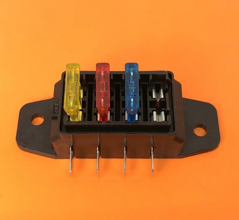 Convenient 4 Way Fuse Box with Multiple Fuse Options Perfect for Cars ...