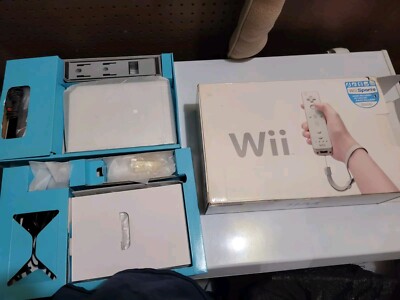 Nintendo Wii Console with Wii Sports - White 603784367163| eBay