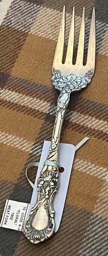 Vintage 1835 R Wallace A1 Floral 8" Medium Solid Cold Meat Fork circa ...