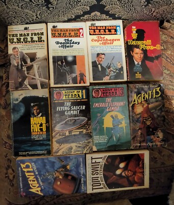 10 BookMan from UNCLE/Hawaii Five O Vintage Agent from Terra,Tom Swift ...