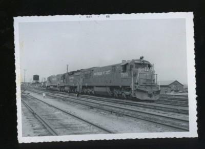 1968 SP Southern Pacific GE U30C Locomotive #7904 - Vintage B&W ...