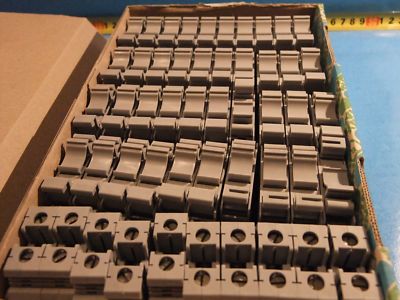 Lot of 5 pcs Phoenix Contact UK35 Art. No. 3008012 Feed-through ...