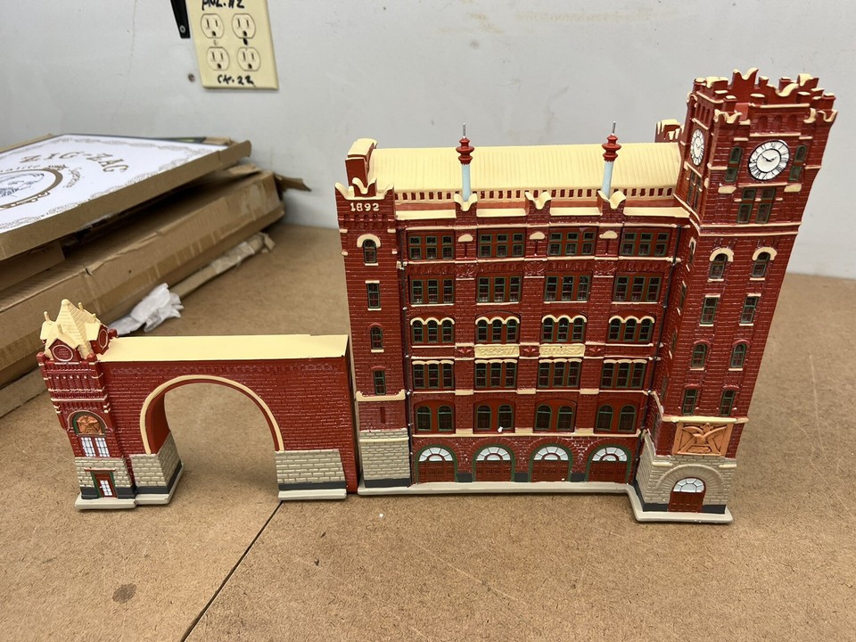 Budweiser Train Set, Buildings And More - Hawthorne Village. Amazing ...