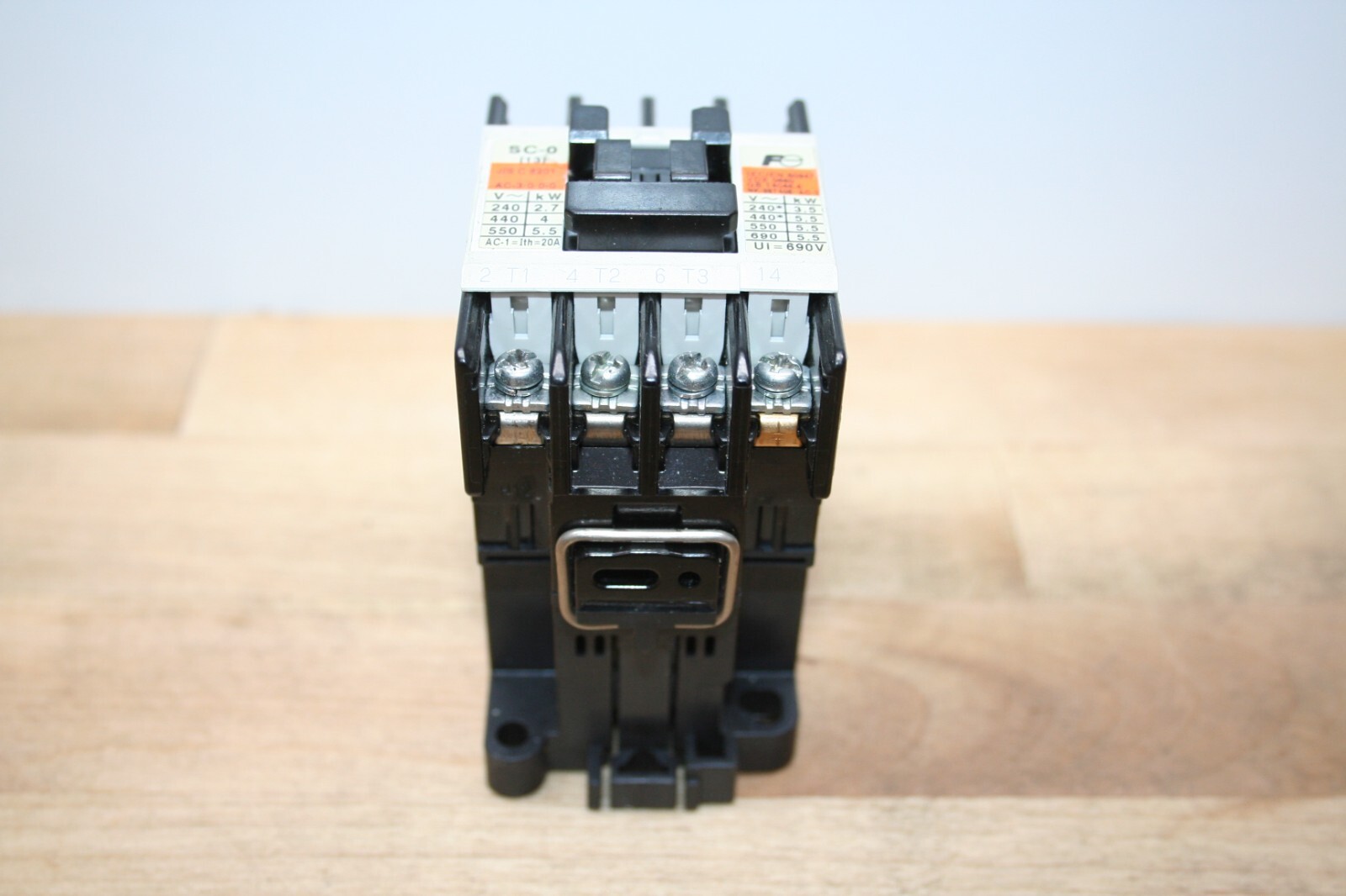 Fuji Electric Sc-0 Sc13aa Contactor for sale online | eBay