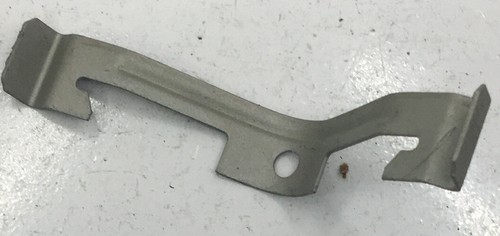 [BOX OF 25] K16 ERICO KON-CLIP FOR 1-INCH EMT TO #8 WIRE THRU 1/4-INCH ...