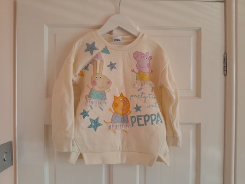 GIRLS PEPPA PIG JUMPER 4-5 YEARS BEIGE BNWT | eBay