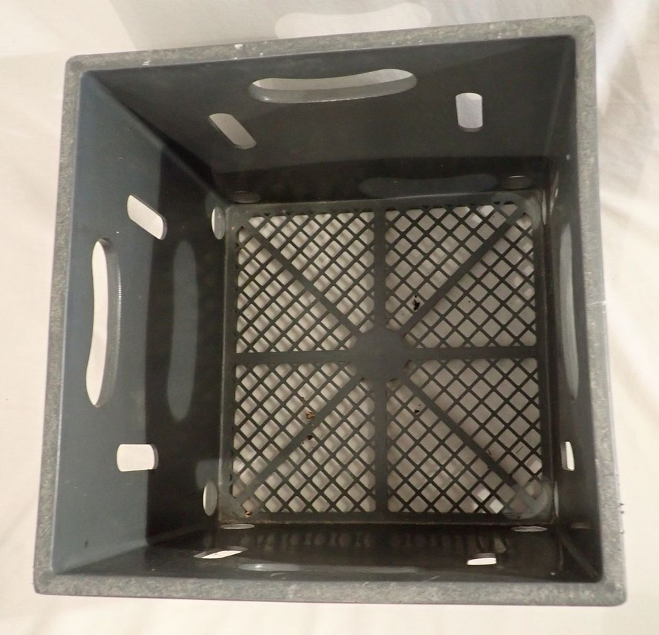 Vintage Rare Quaker Maid Unity Dairy Gray Plastic Milk Crate | eBay
