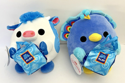 NWT Zuru Snackles 8" Plush Bundle Stella Blue Cow & Levi Peacock Aldi ...