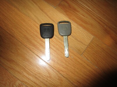 2PCS KEYS Genuine Honda 1997 HONDA CRV SUV ONE FOR IGNITION MICRO ...